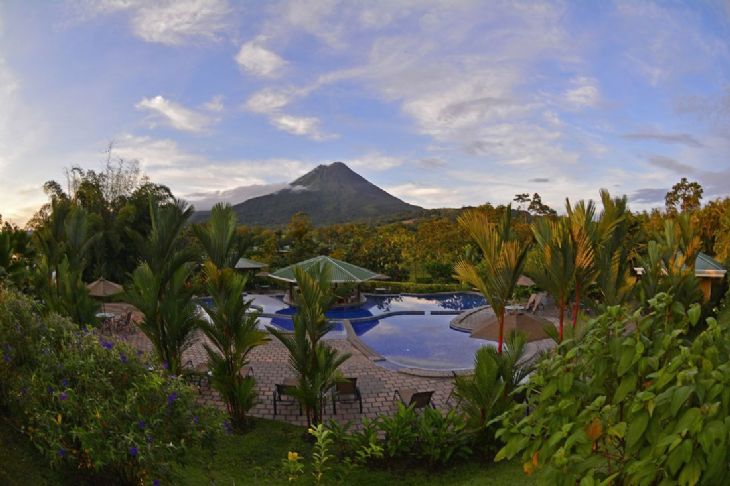 Arenal Manoa & Hot Springs Resort - Go Visit Costa Rica